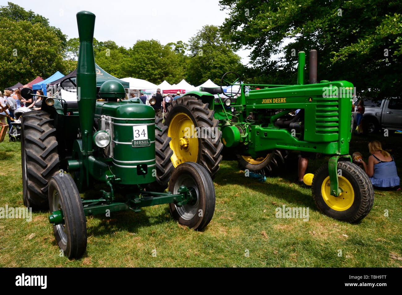 Heritage tractors and agricultural equipment at the Bledlow Country ...
