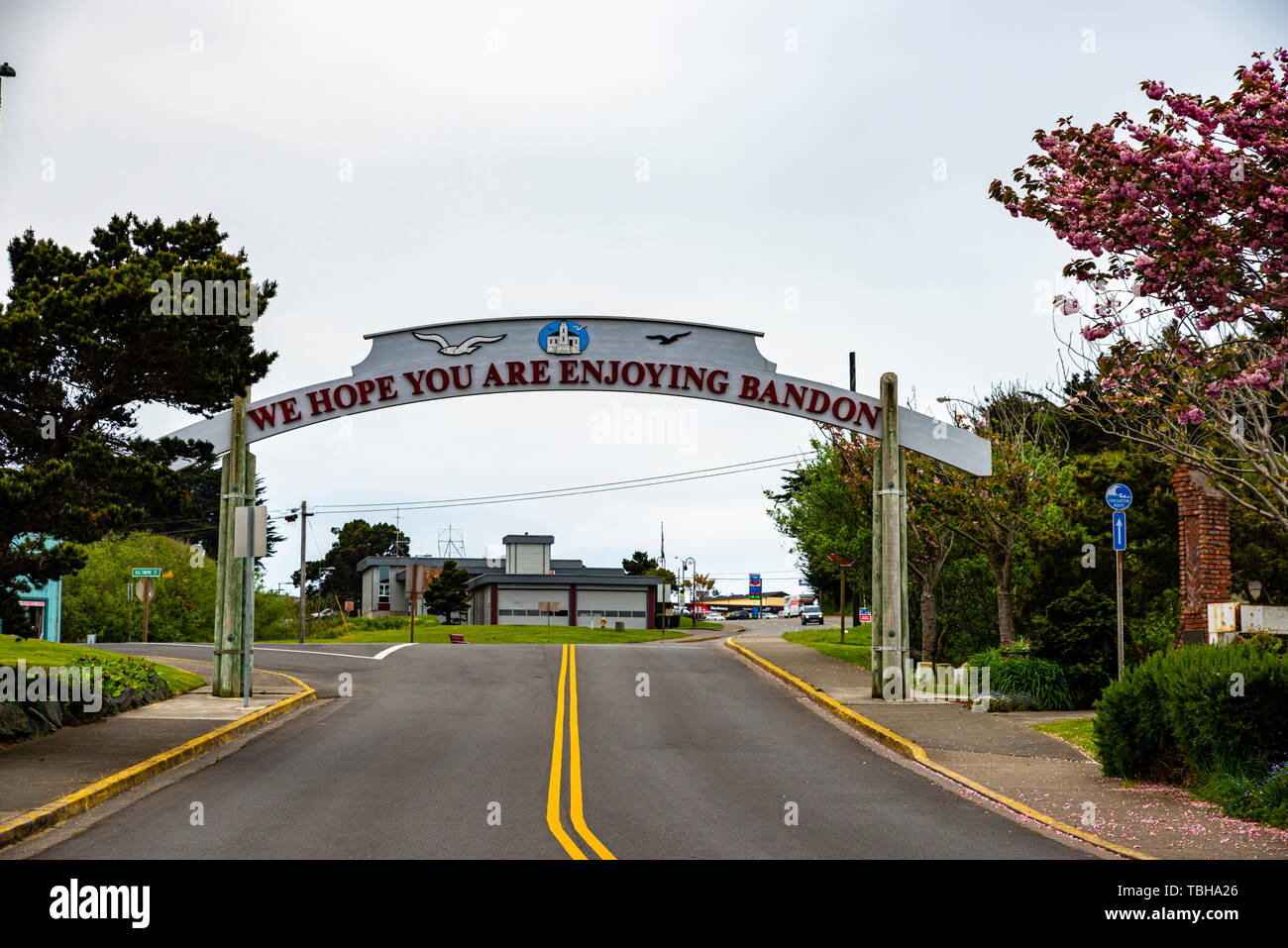 Old coast road sign hi-res stock photography and images - Alamy