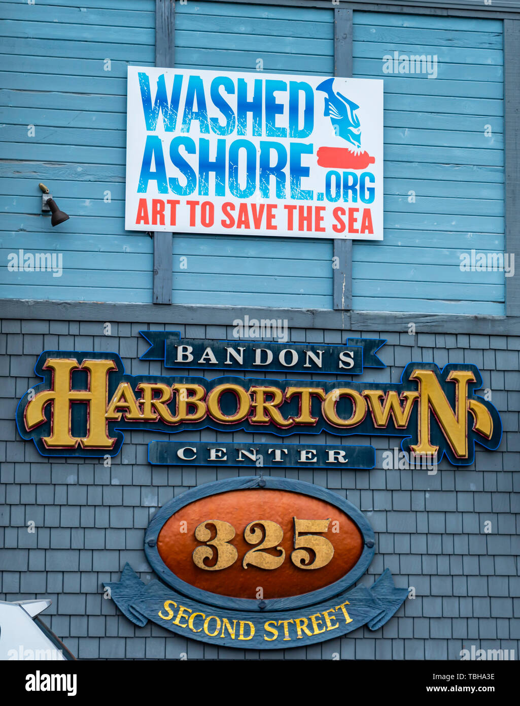 Washed ashore art hi-res stock photography and images - Alamy