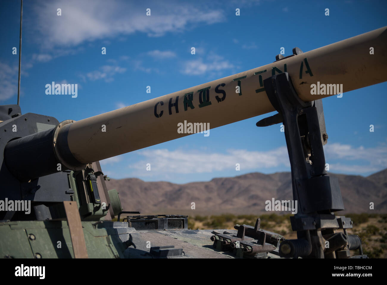 13b cannon crew member hi-res stock photography and images - Alamy
