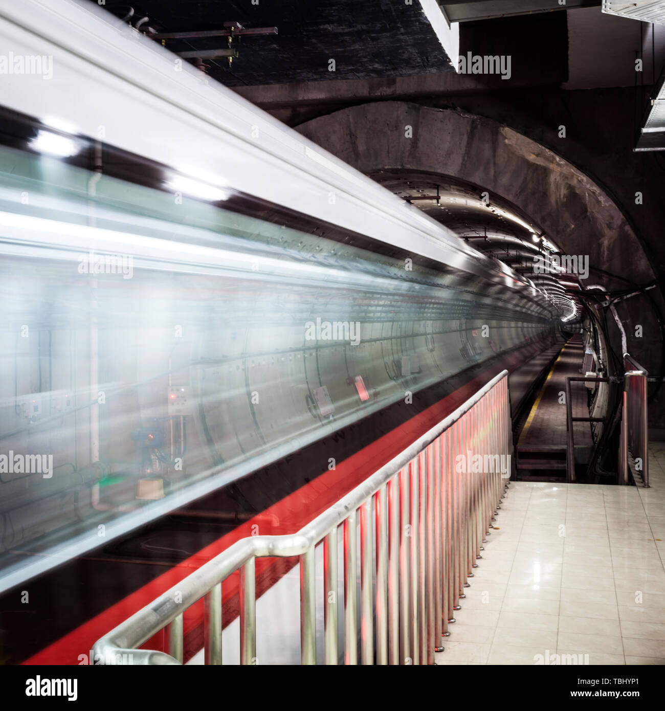 Fast moving tube train hi-res stock photography and images - Alamy