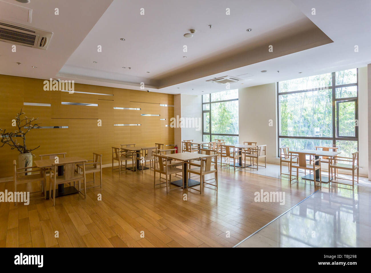 Luxury cafe interior and decorations Stock Photo - Alamy