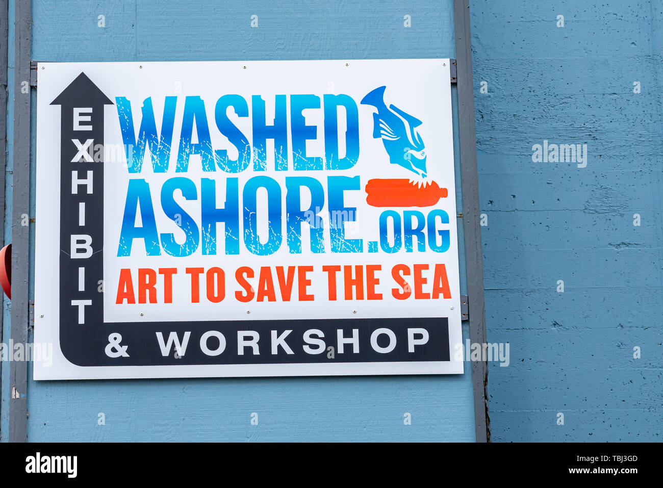 Washed ashore art hi-res stock photography and images - Alamy