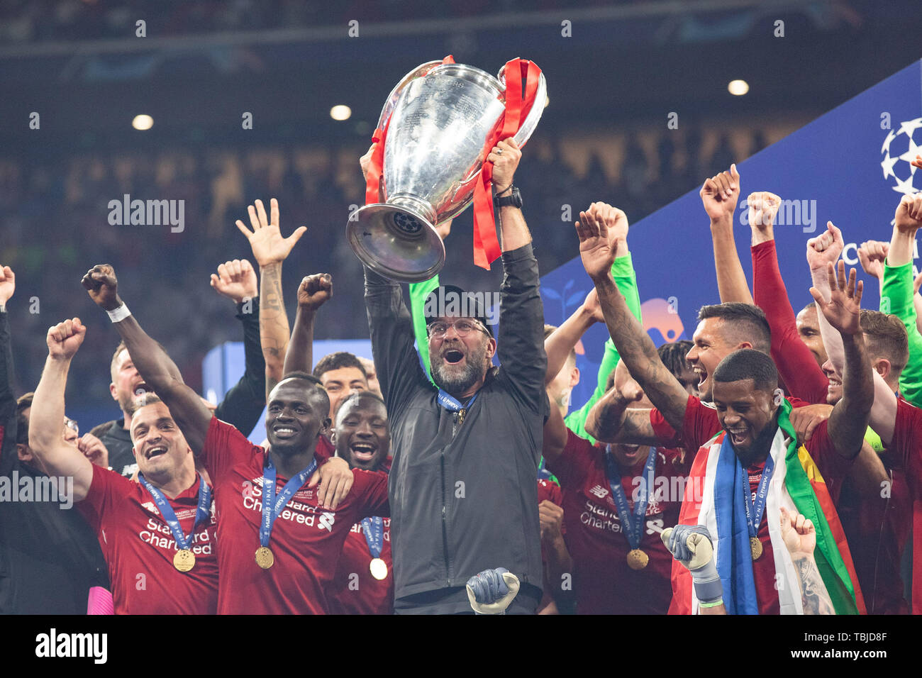 Liverpool champions league trophy klopp hi-res stock photography and ...