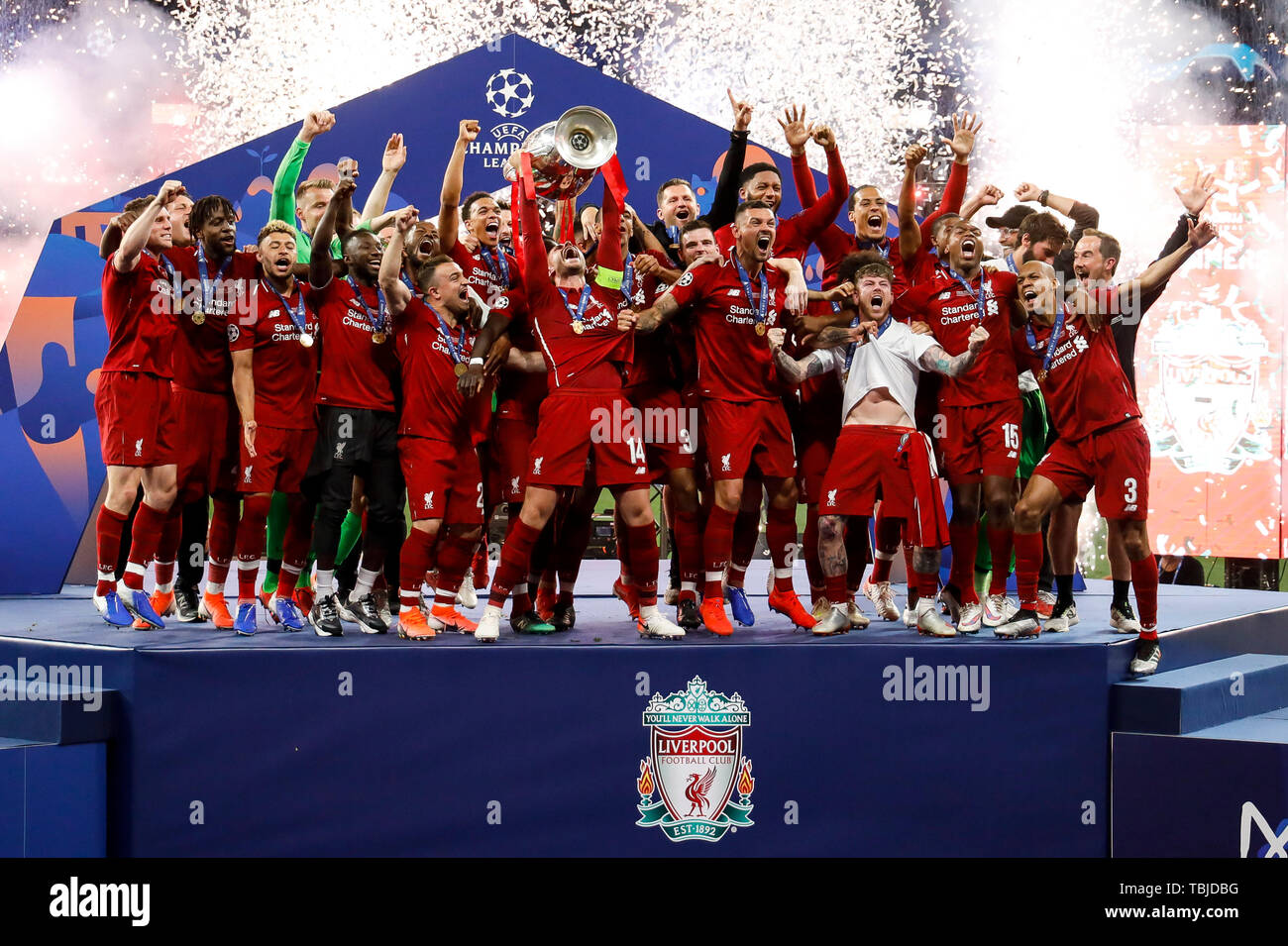 Madrid, Spain. 01st June, 2019. Liverpool lift the trophy after winning ...