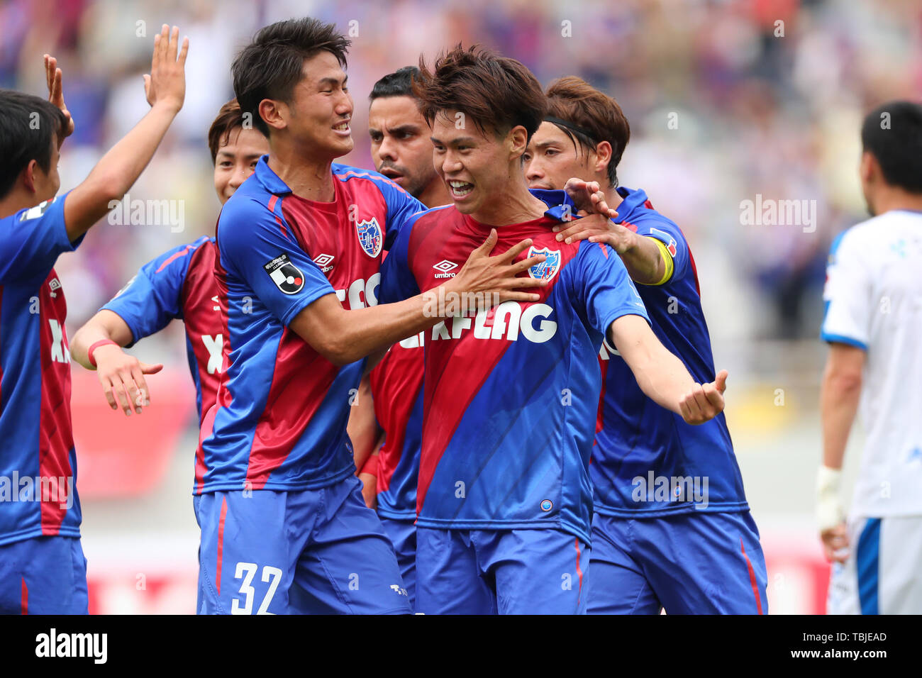 Ajinomoto Stadium, Tokyo, Japan. 1st June, 2019. FCFC Tokyo team group ...