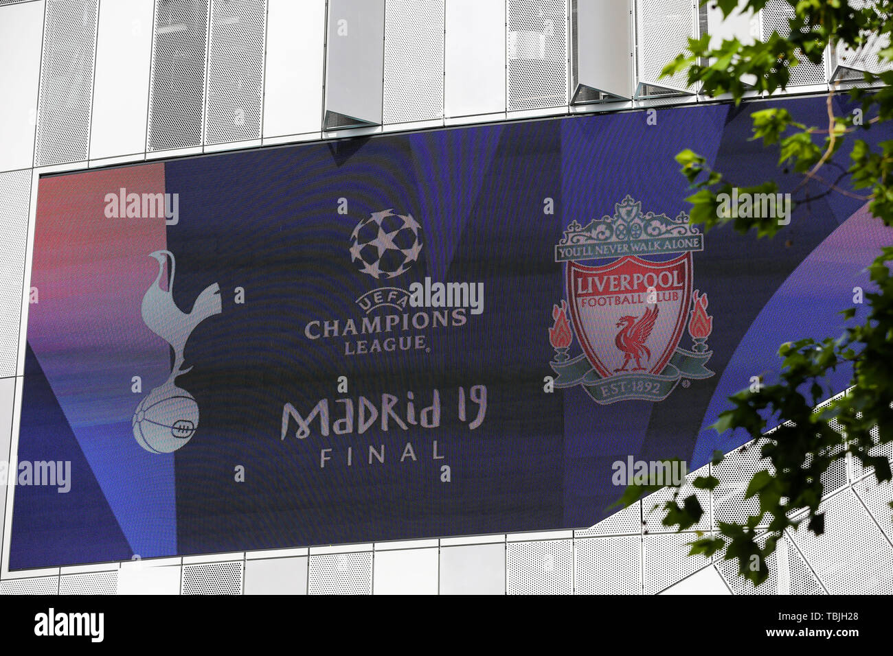 Champions sign hi-res stock photography and images - Alamy