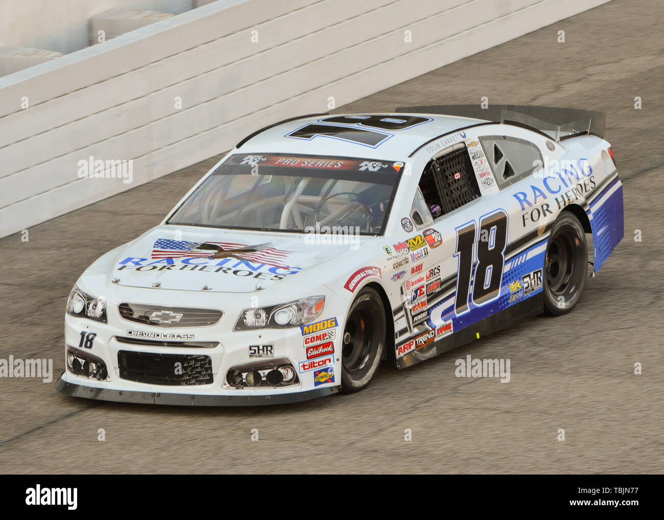 Memphis, TN, USA. 01st June, 2019. The Racing for Heroes Chevrolet (18 ...