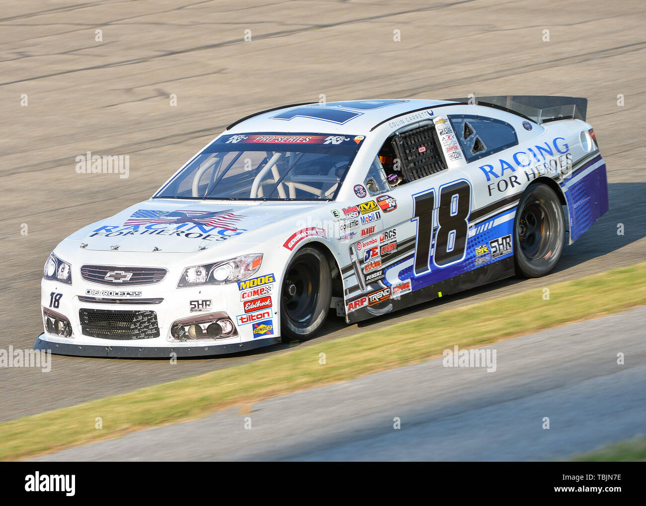 Memphis, TN, USA. 01st June, 2019. The Racing for Heroes Chevrolet (18 ...