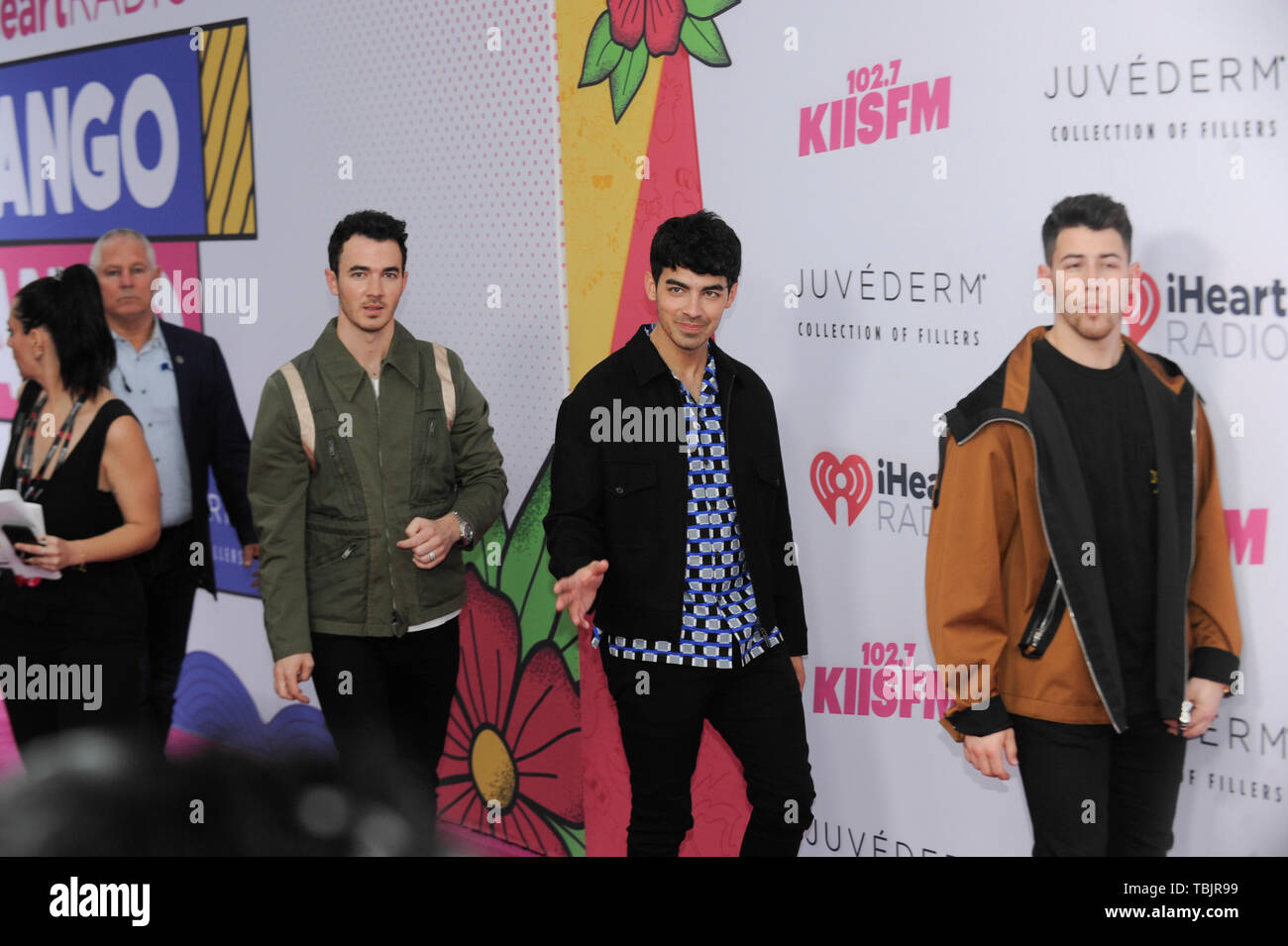 Group of celebrites hi-res stock photography and images - Alamy