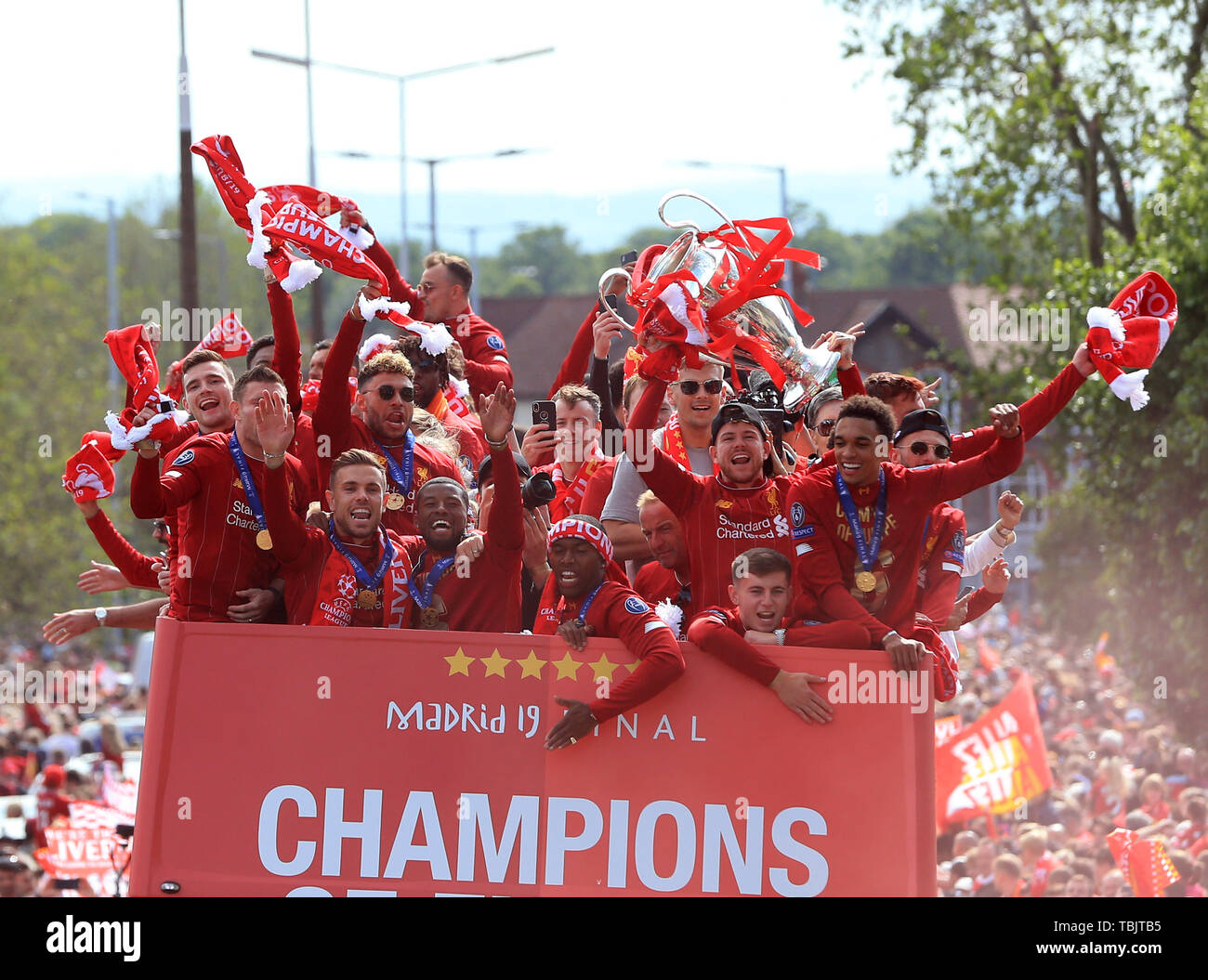 Tottenham hotspur bus parade hi-res stock photography and images - Alamy