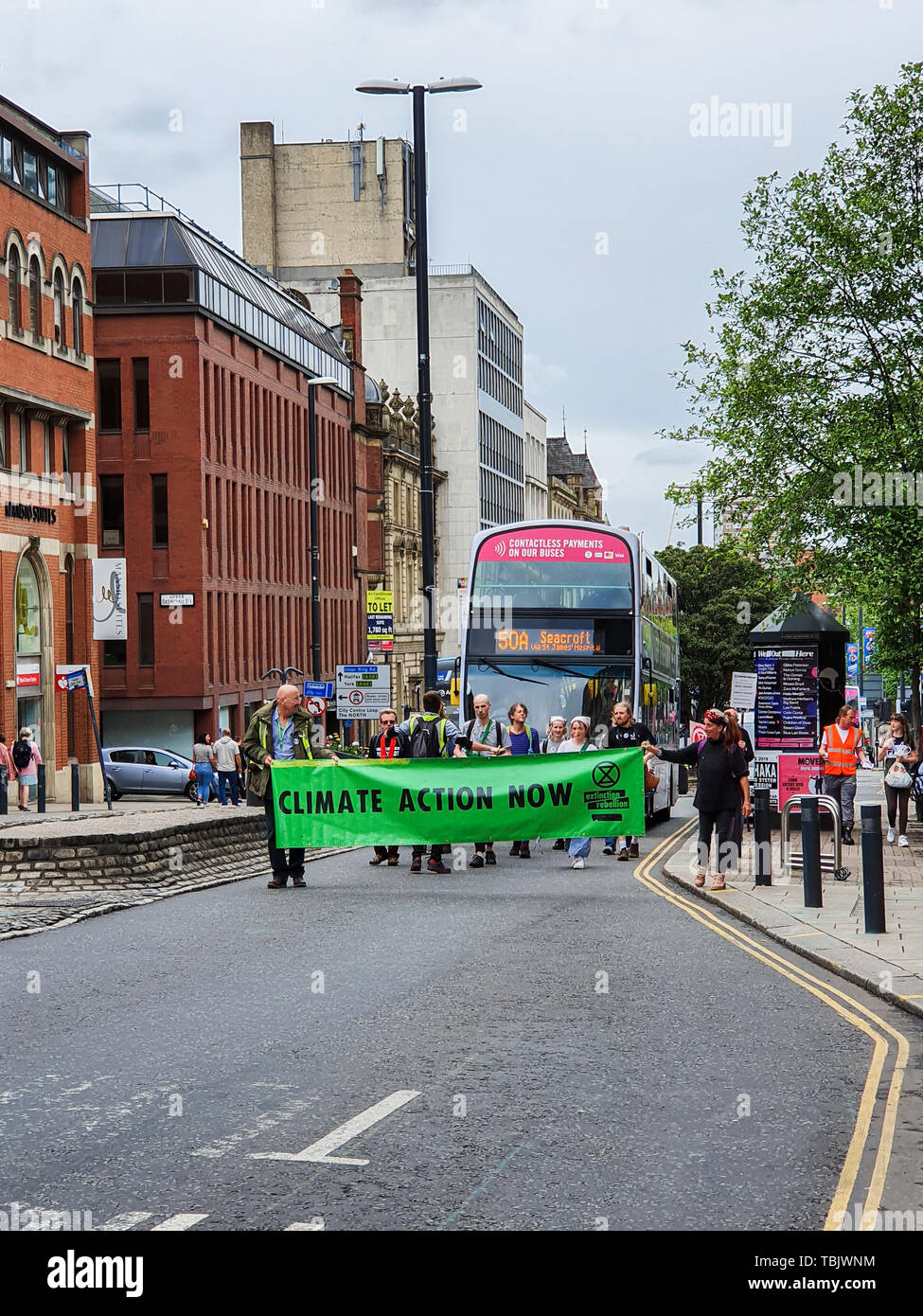 Leeds traffic 2019 hi-res stock photography and images - Alamy