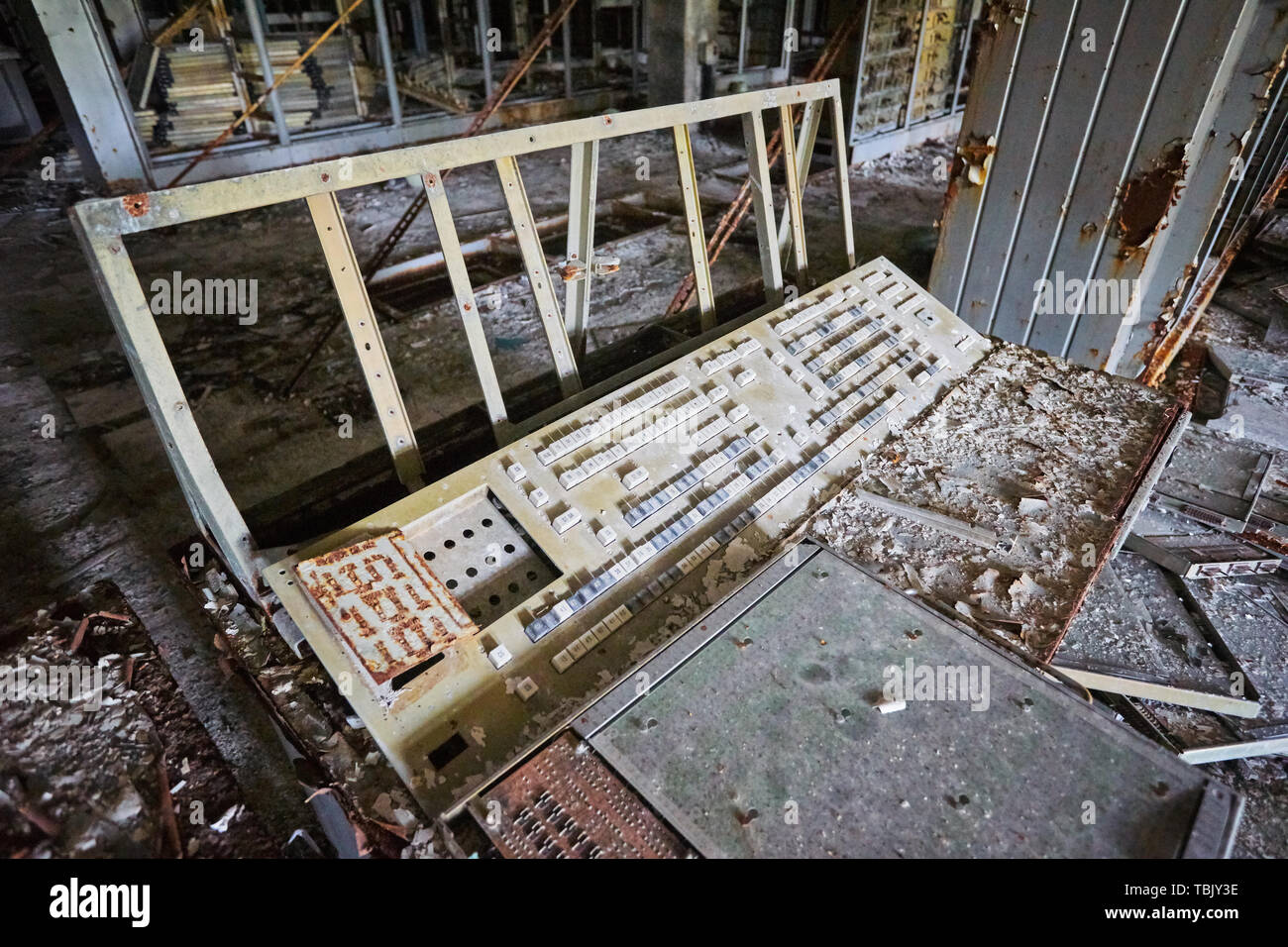 The Top Secret Military Base Hidden in Chernobyl's:Russian Woodpecker ...