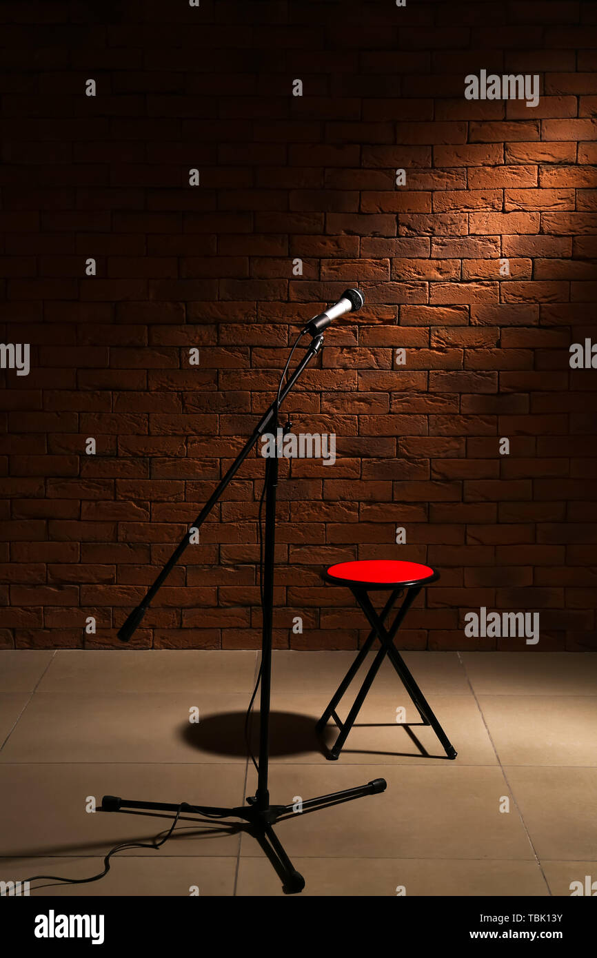 Mic stand stool hi-res stock photography and images - Alamy