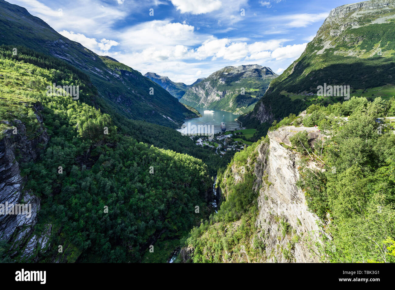 Breathtaking view of the Geirangerfjord from Flydalsjuvet viewpoint ...
