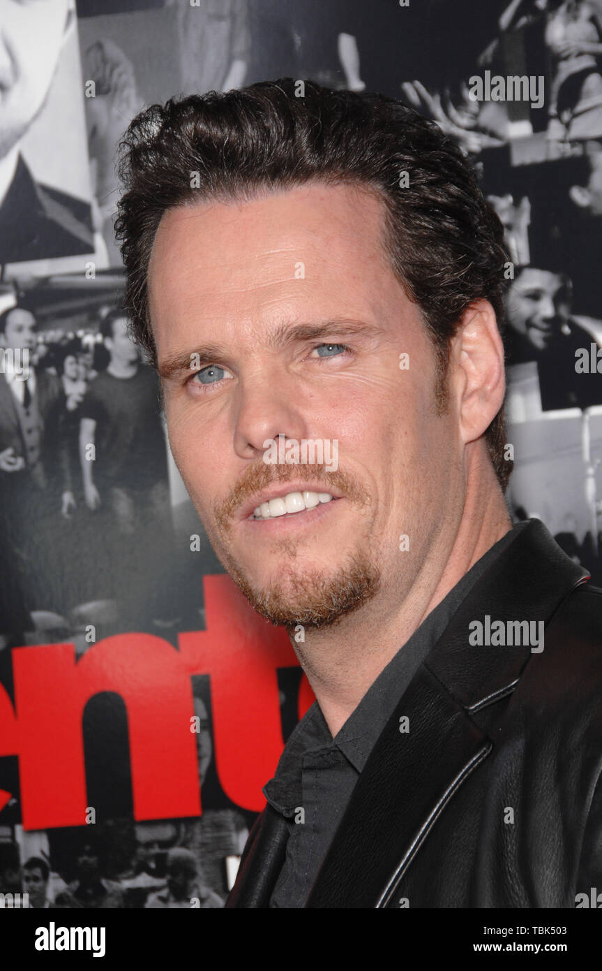LOS ANGELES, CA. April 05, 2007: "Entourage" star Kevin Dillon at the ...