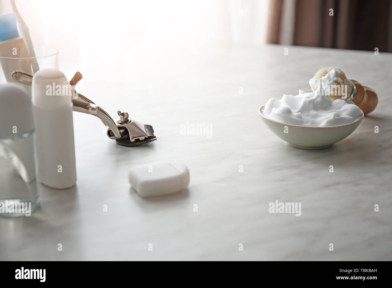 Foam cutter hi-res stock photography and images - Alamy