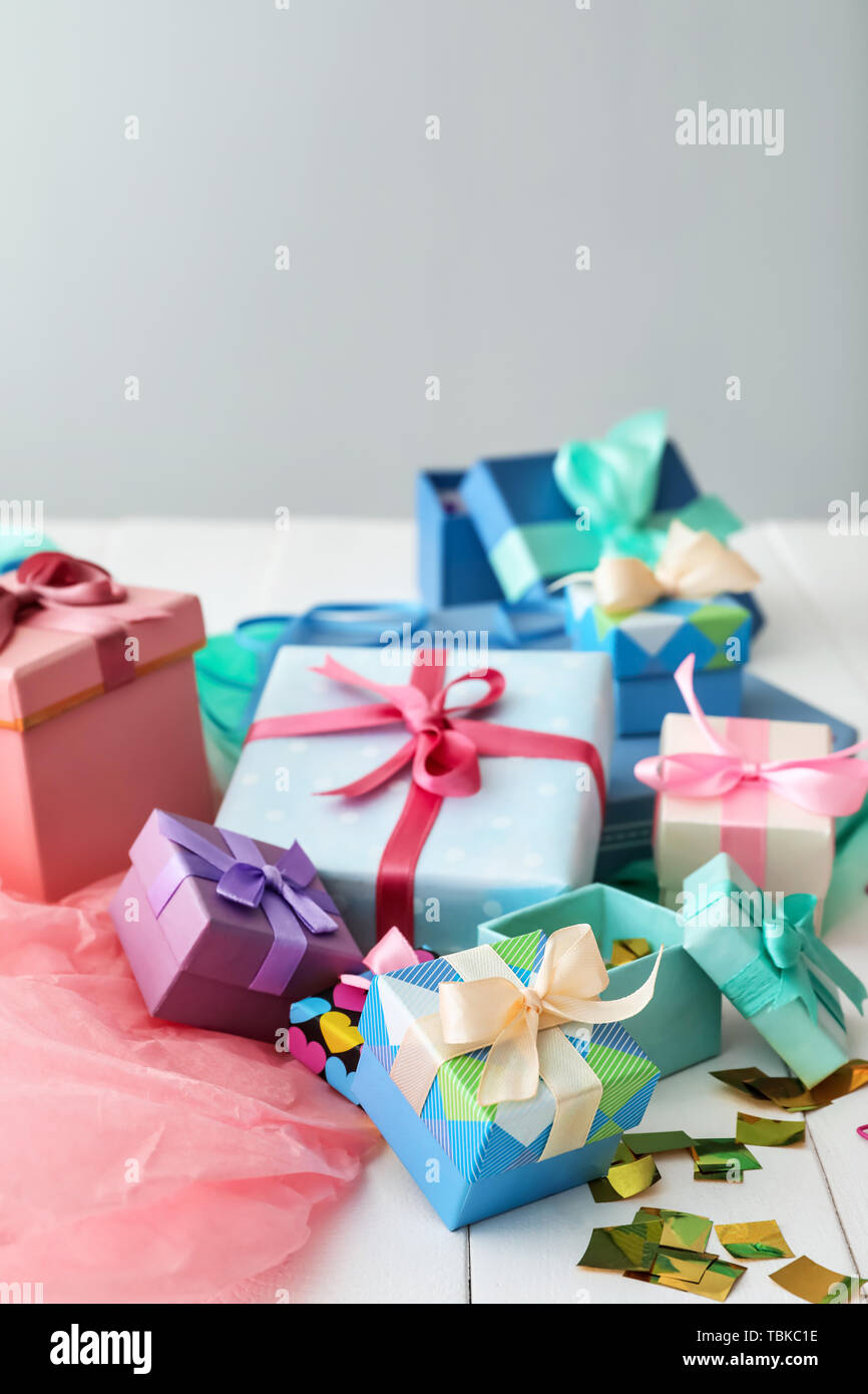 Assorted color gift boxes hi-res stock photography and images - Alamy