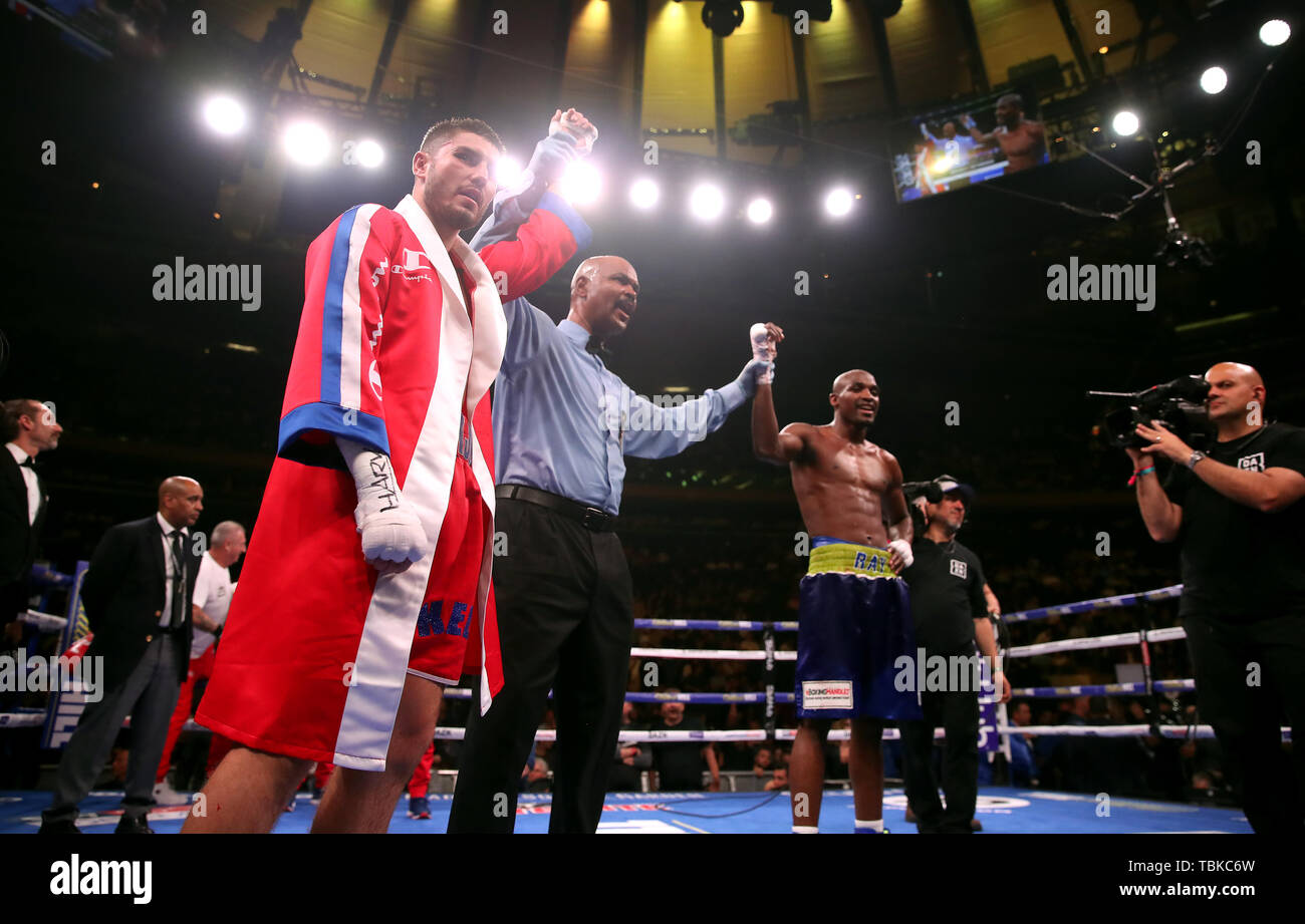 Josh Kelly and Ray Robinson after the WBA International Welterweight ...