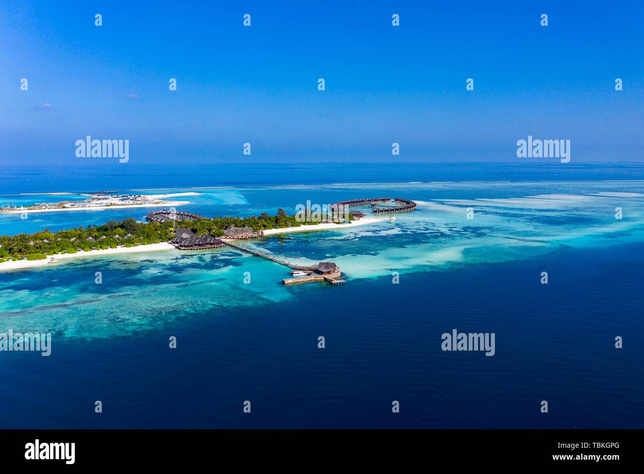 Male maldives aerial view hi-res stock photography and images - Alamy