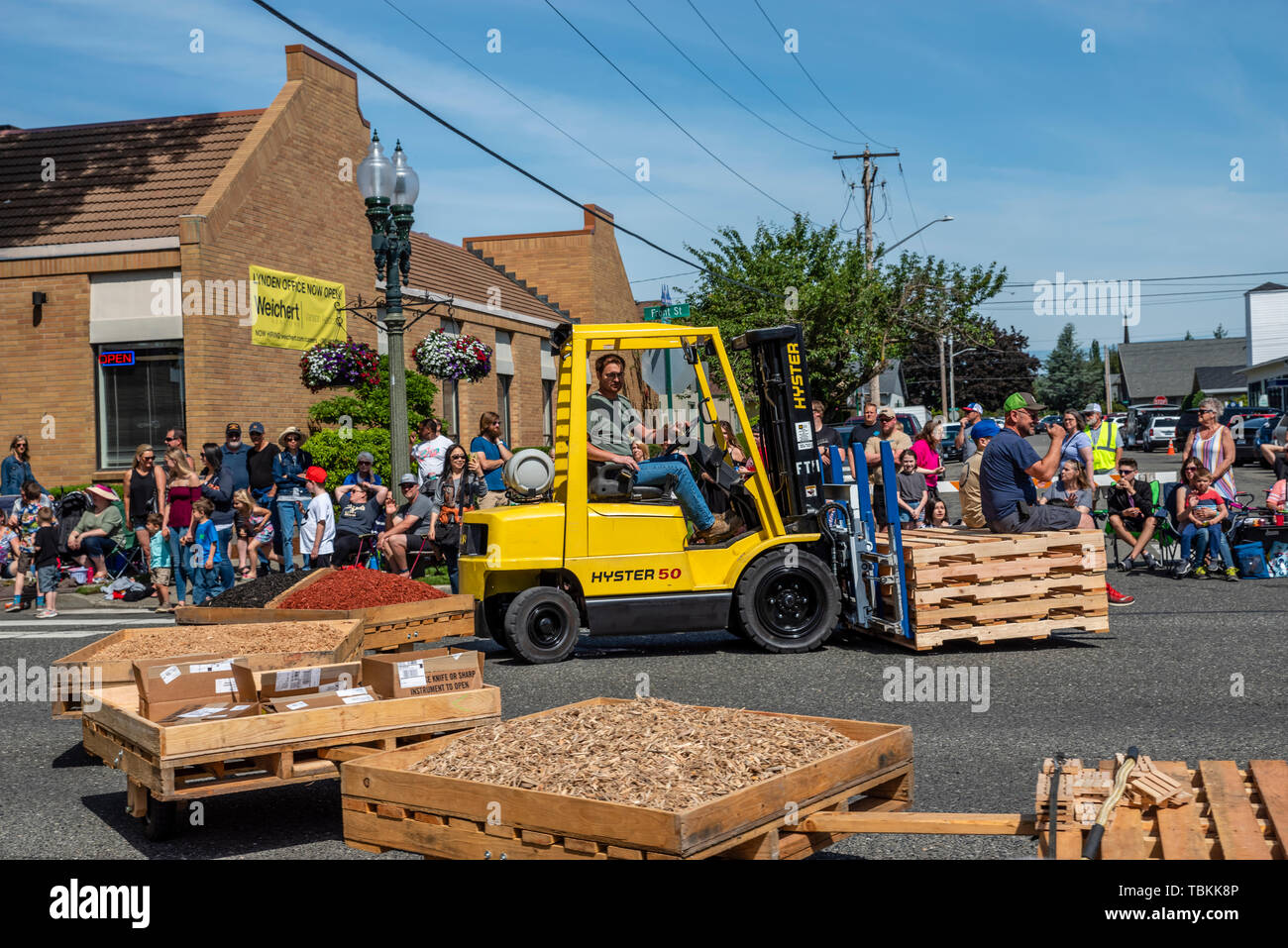 Perry Pallet company in the 2019 Lynden Farmers Day Parade. Lynden ...