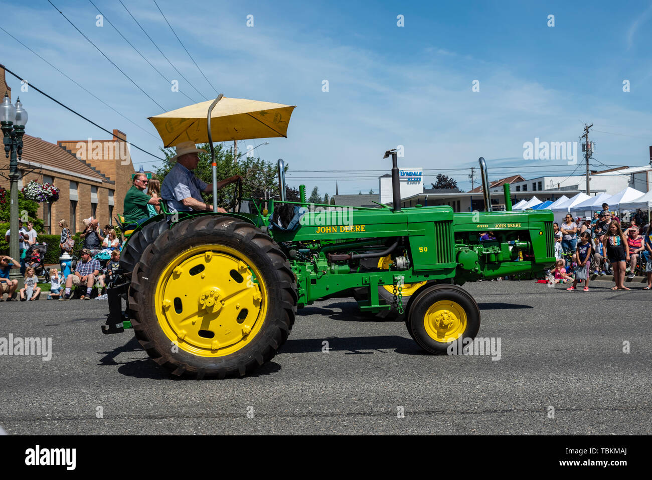 John Deere model 50 tractor in the 2019 Lynden Farmers Day Parade ...