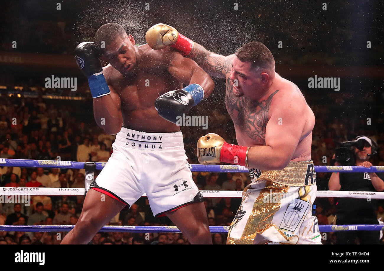 Anthony joshua punch hi-res stock photography and images - Alamy