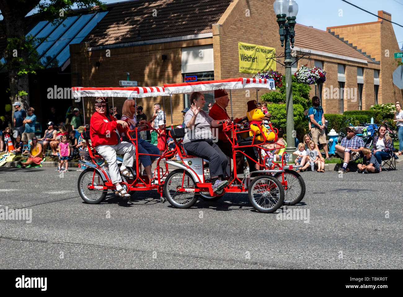 Farmers parade hi-res stock photography and images - Alamy