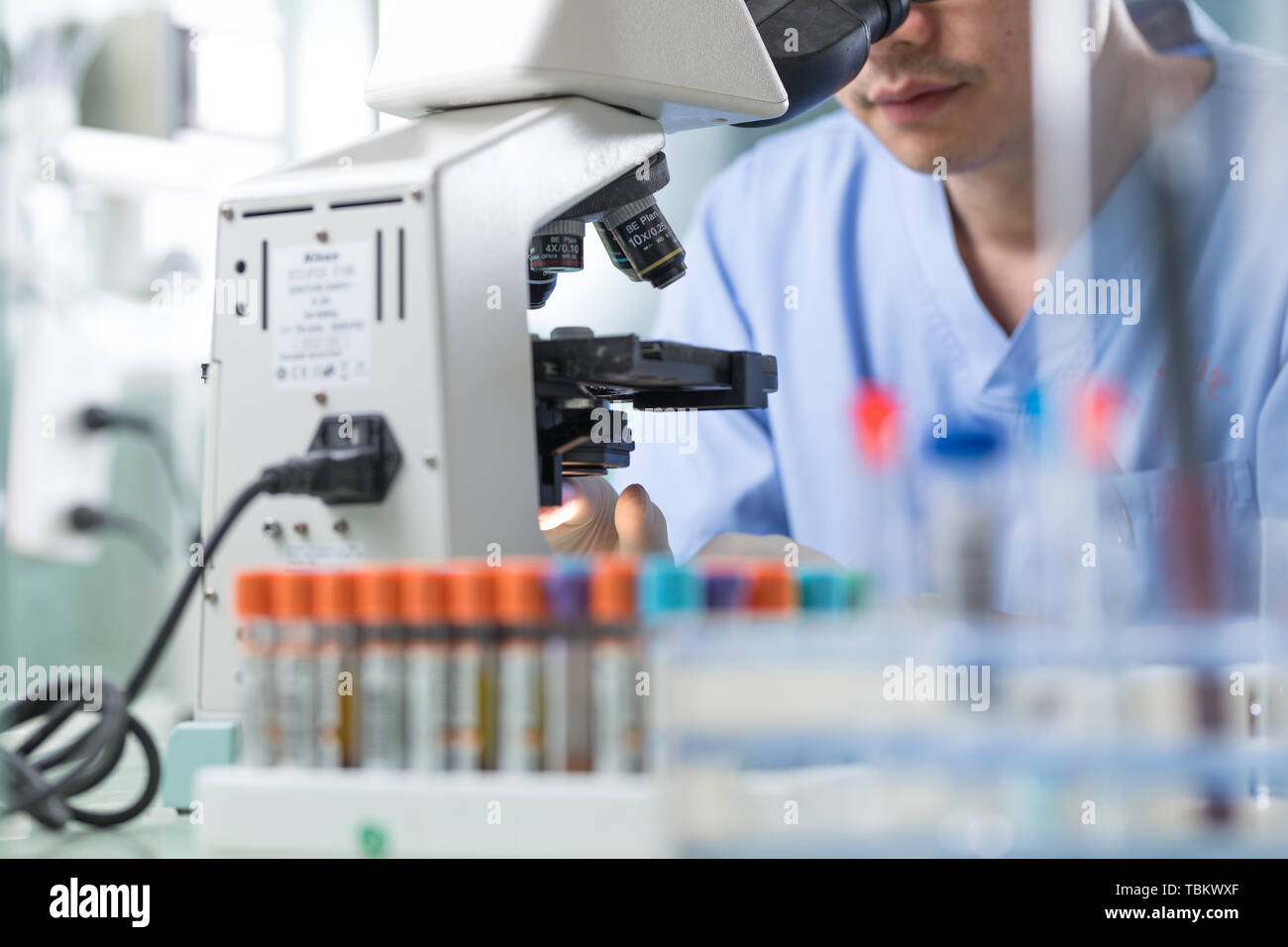 Trial monitor hi-res stock photography and images - Alamy