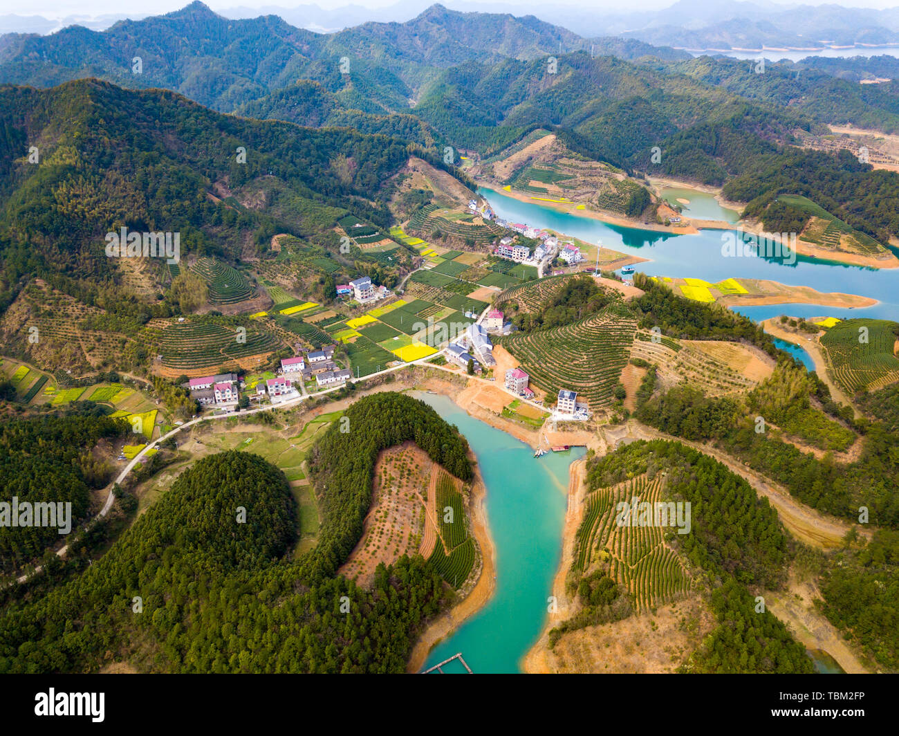 Chun Yang Line of Qiandao Lake, Hangzhou Stock Photo - Alamy