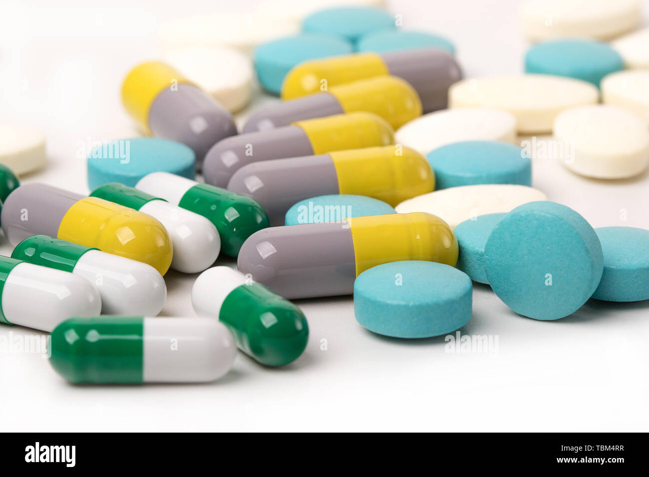 Addiction concept drugs white hi-res stock photography and images - Alamy