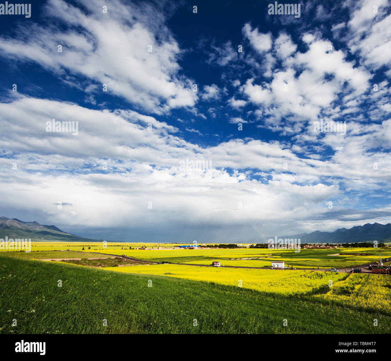 Rural clouds and comfortable weather fields hi-res stock photography ...