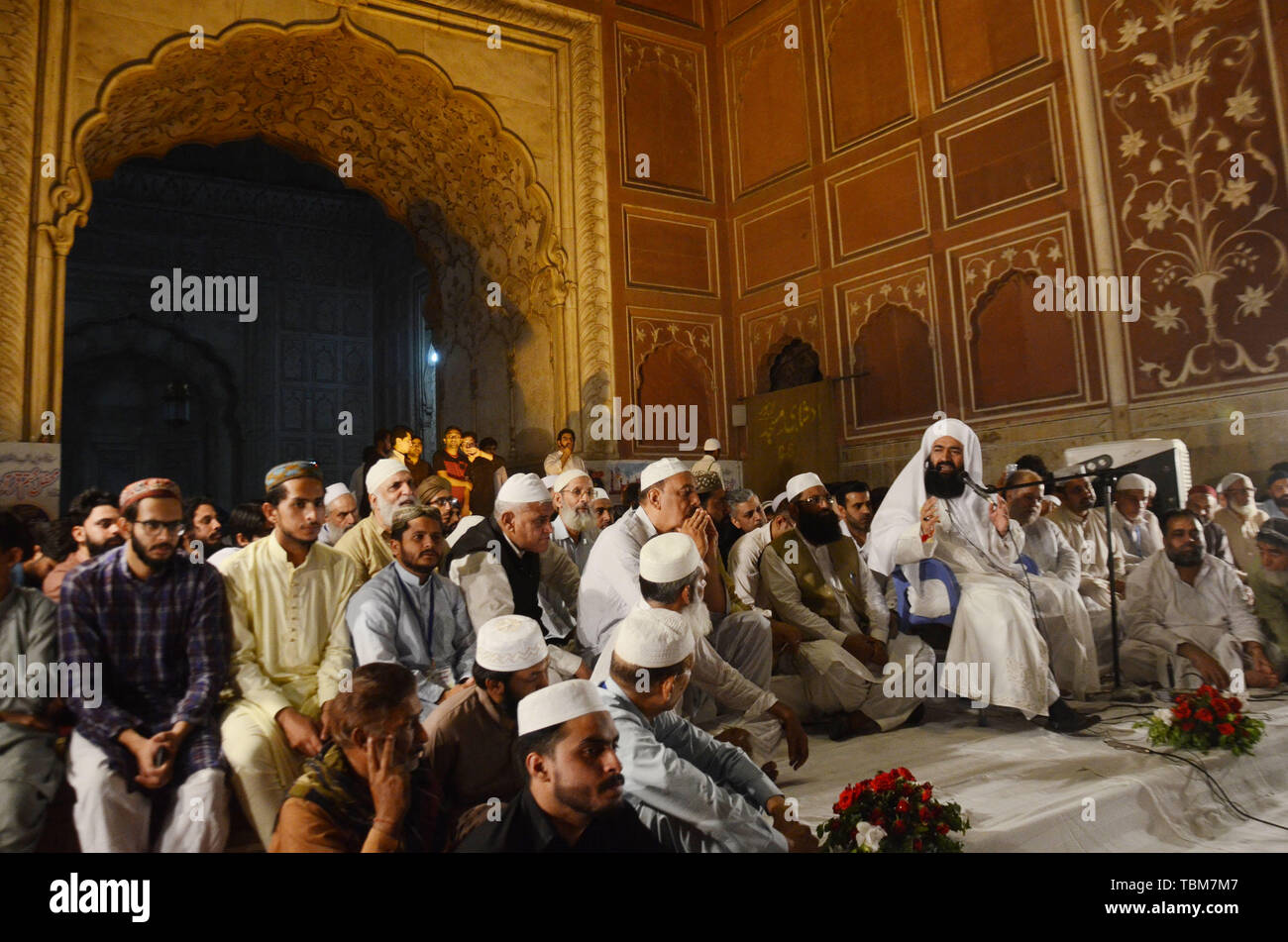 Khateeb Imam of historical Badshahi Mosque Hazrat Molana Syed Muhammad Abd-ul-Khabir Azad ...