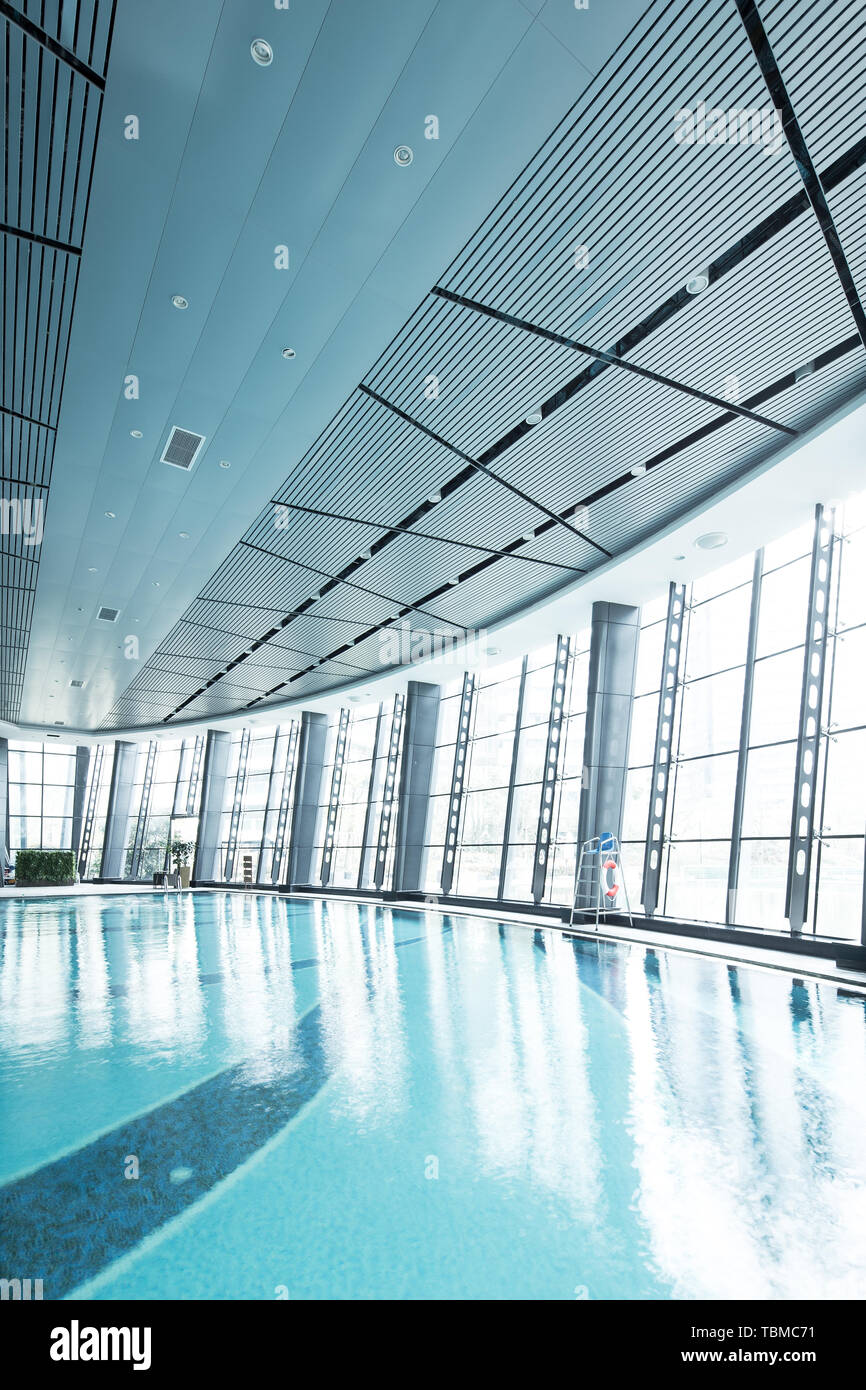 bright indoors pooling Stock Photo - Alamy