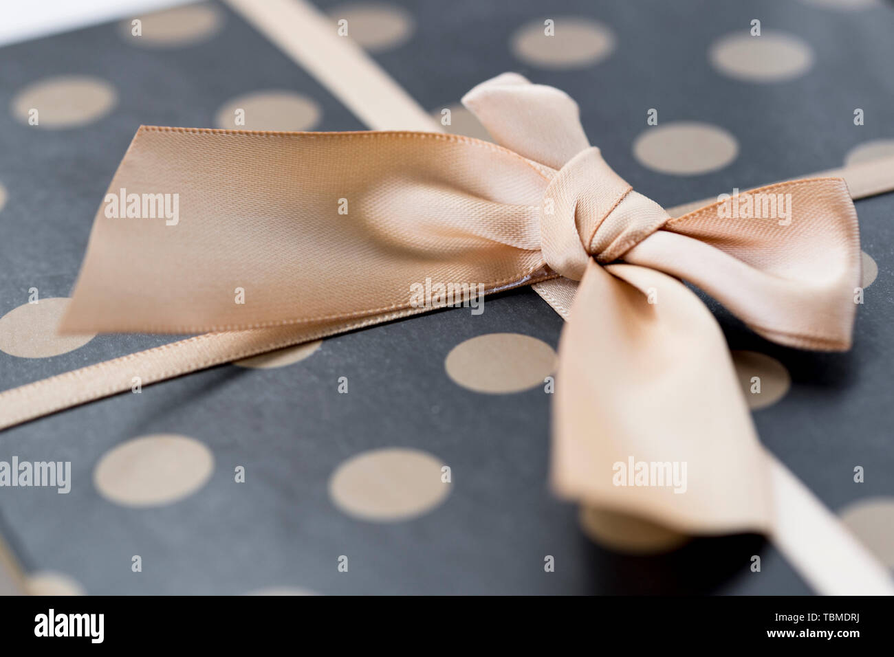 Exquisite gift box packaging hi-res stock photography and images - Alamy