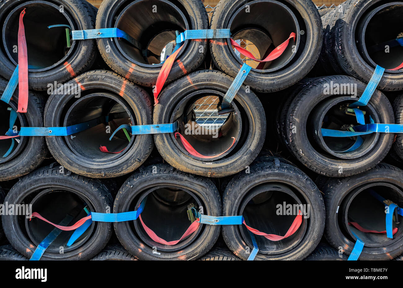 Tire barriers hi-res stock photography and images - Alamy