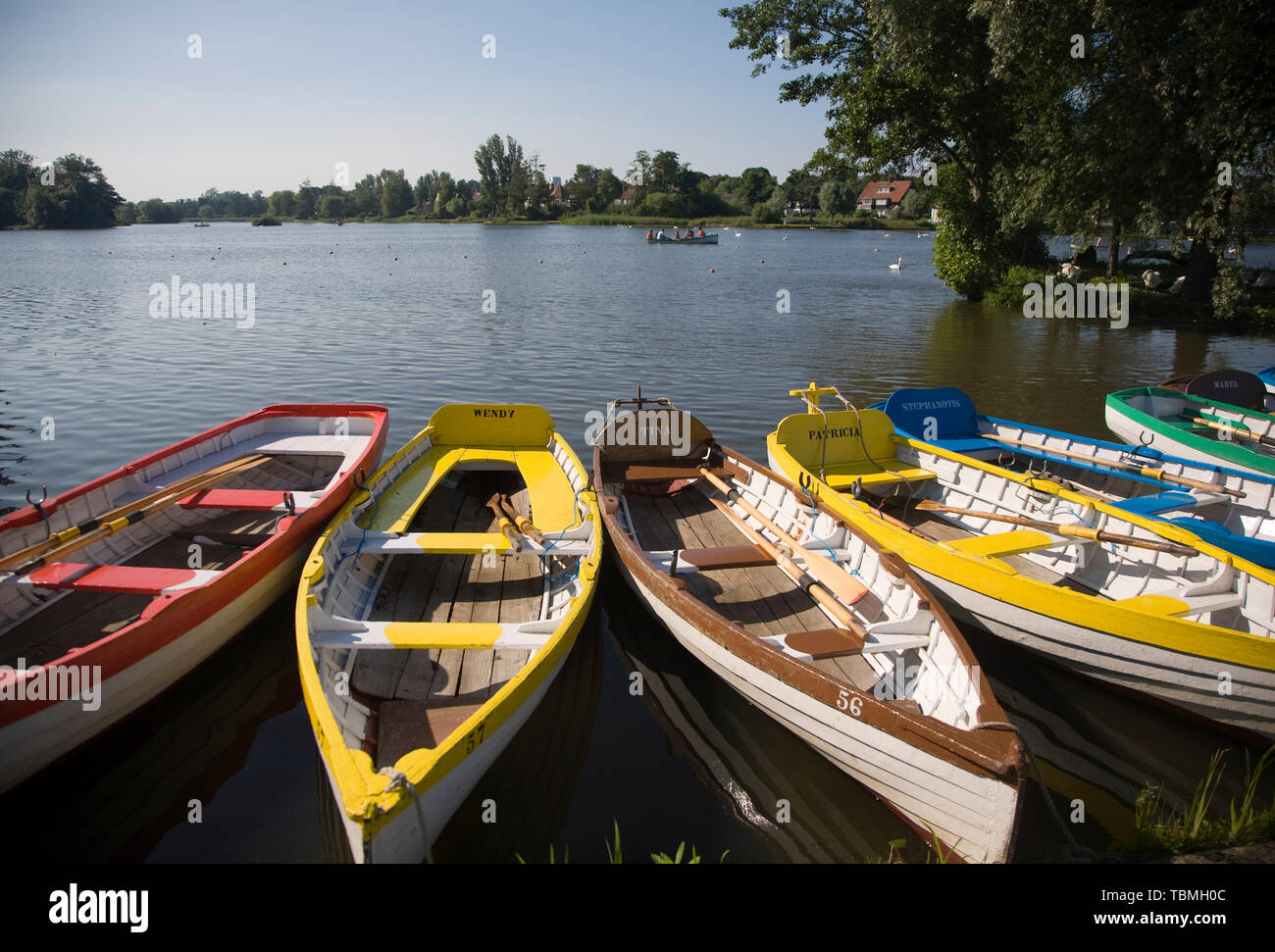 Thorpeness meare boating lake hi-res stock photography and images - Alamy