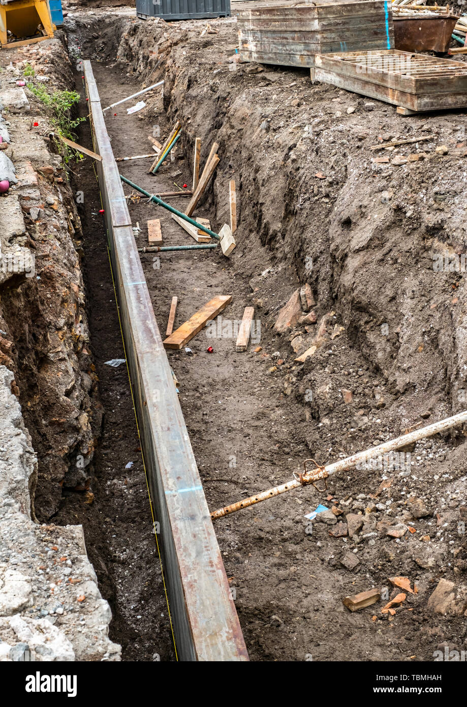 empty construction site Stock Photo - Alamy