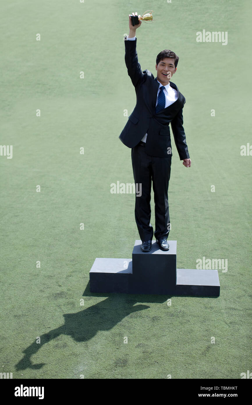 Business people receive awards Stock Photo - Alamy