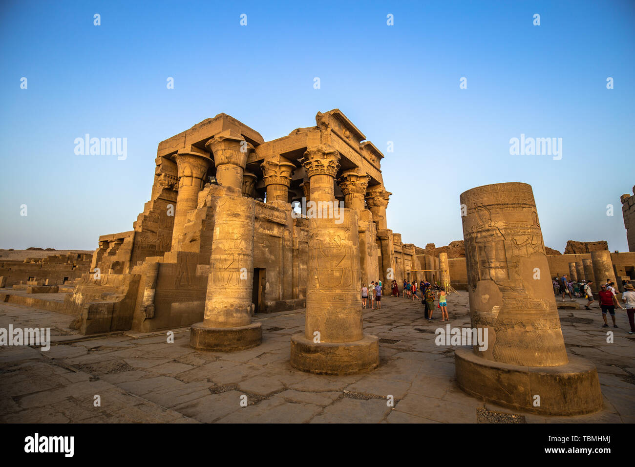 Serious historical monuments hi-res stock photography and images - Alamy
