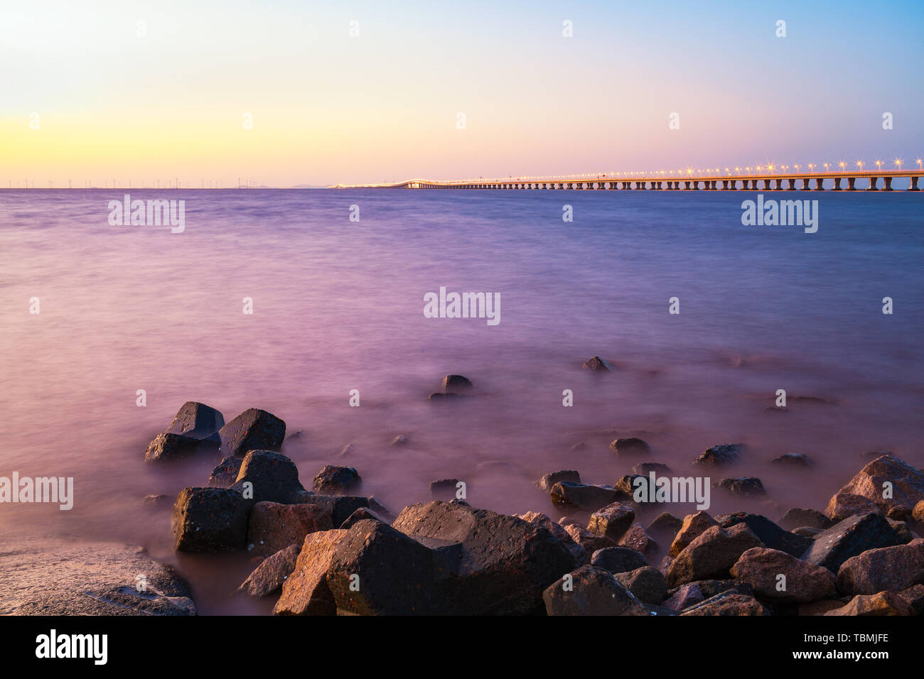 Donghai bridge hi-res stock photography and images - Alamy