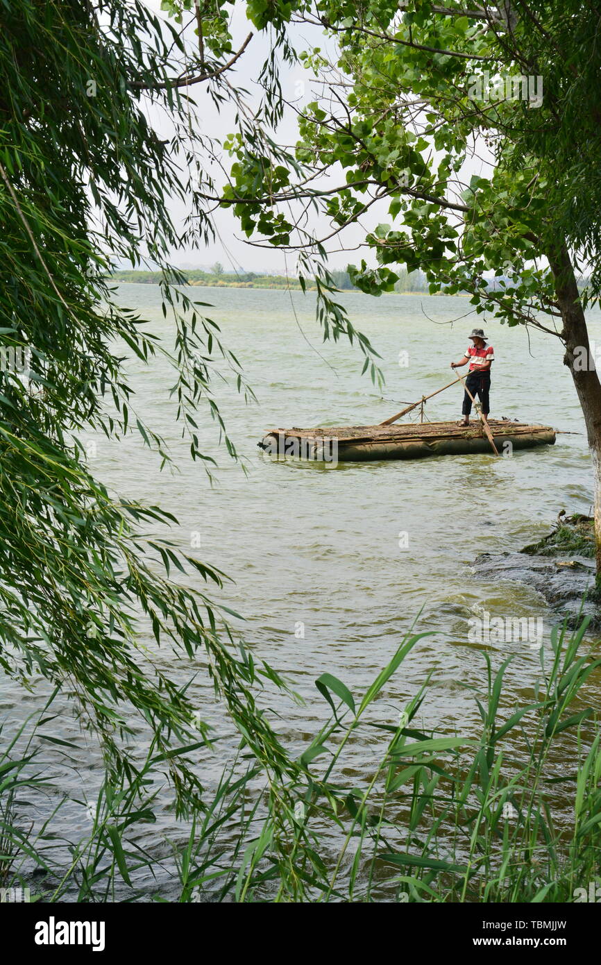 Canoes and environment hi-res stock photography and images - Alamy