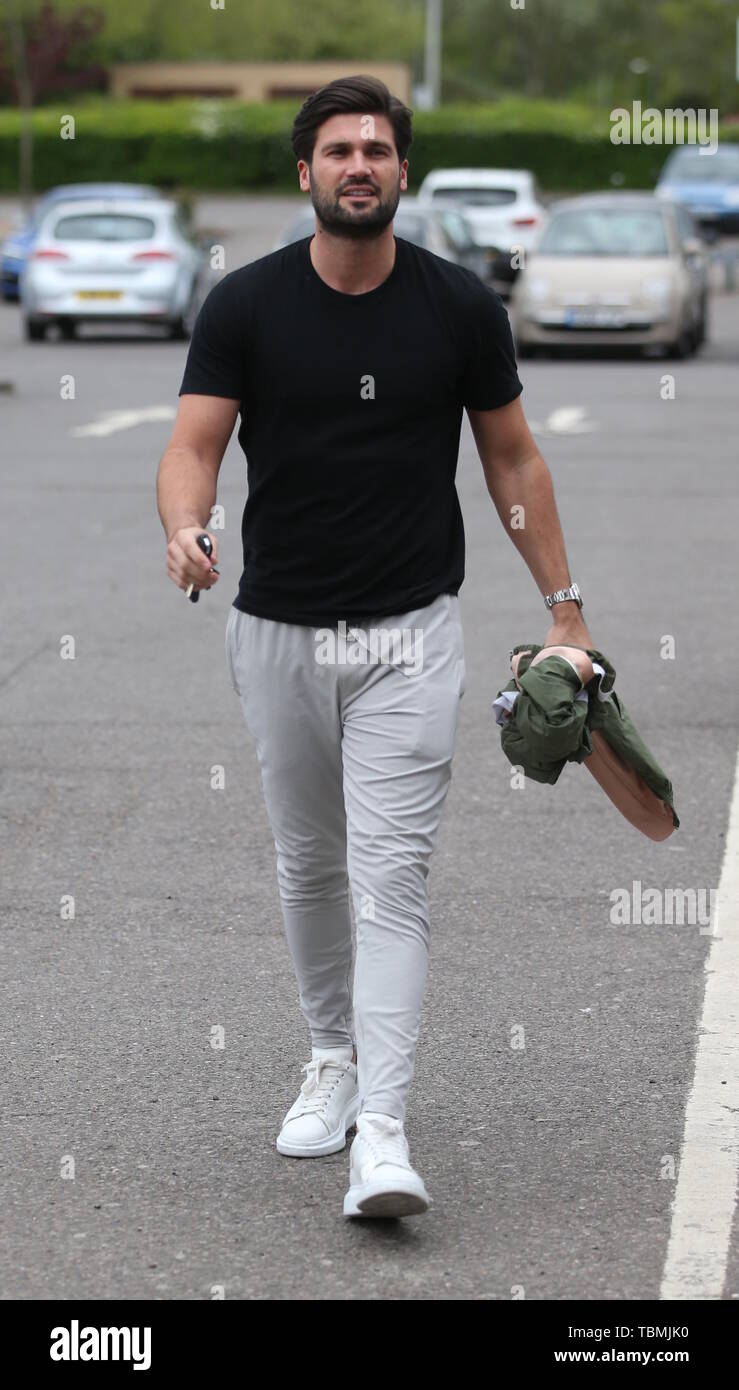 Cast members from 'The Only Way Is Essex' arrive at Unit 7 in Basildon ...