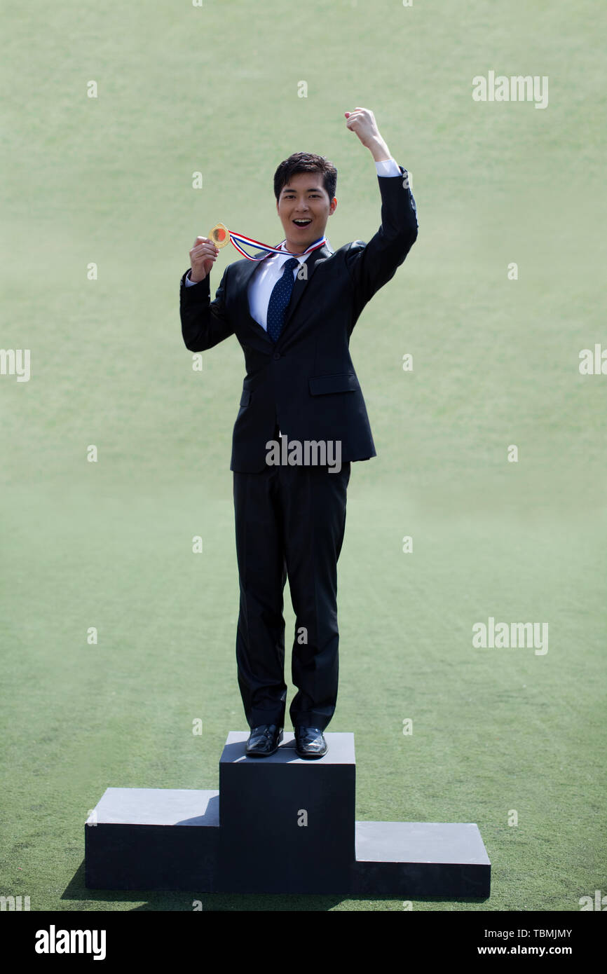 Business people receive awards Stock Photo - Alamy