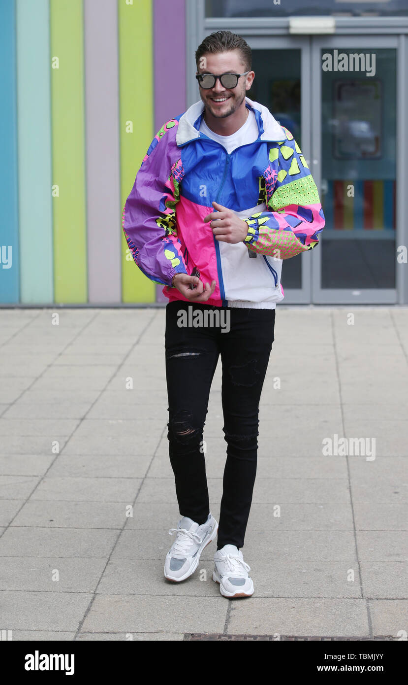 Shell suit 90s hi-res stock photography and images - Alamy