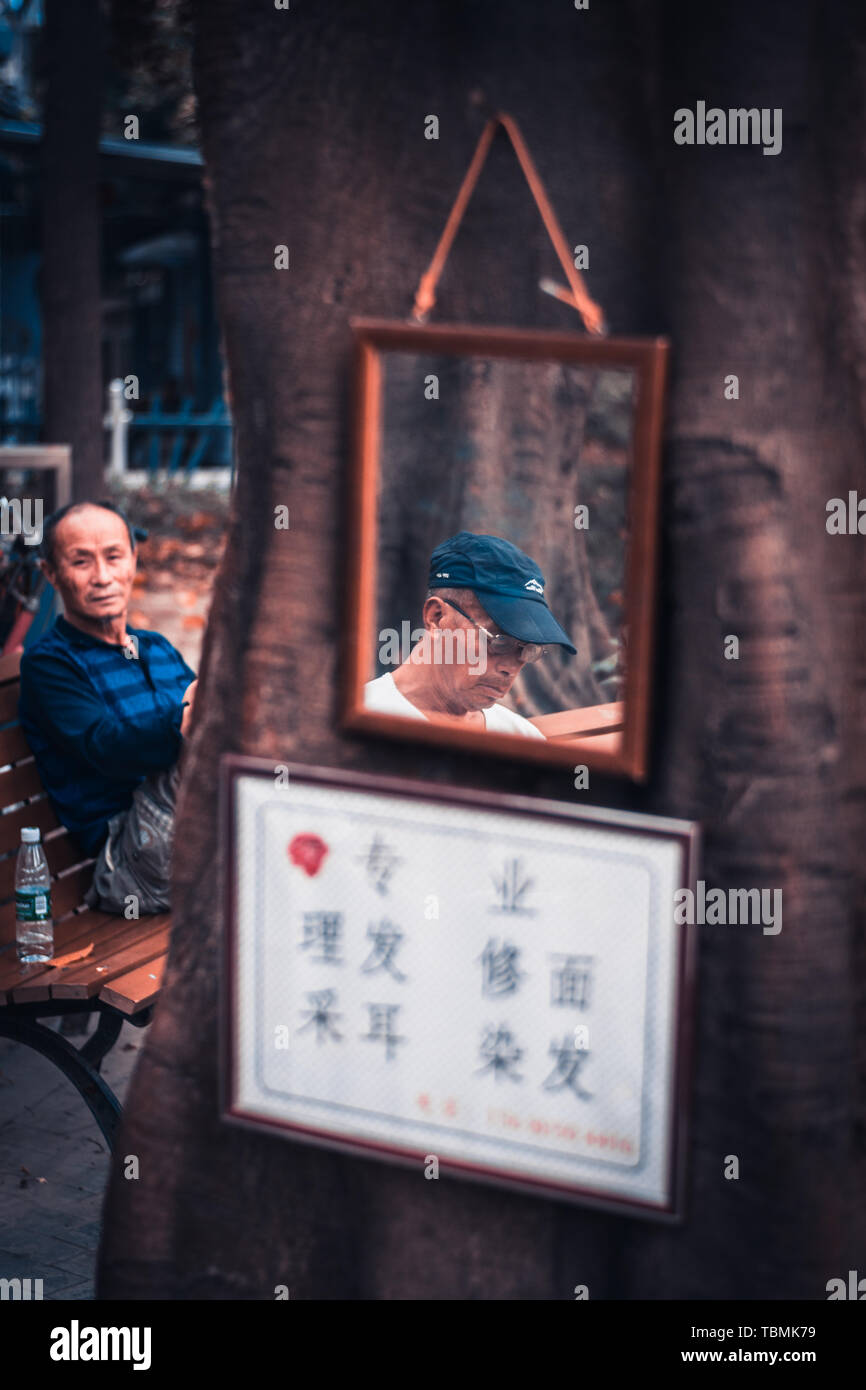 Humanities and life characters hi-res stock photography and images - Alamy