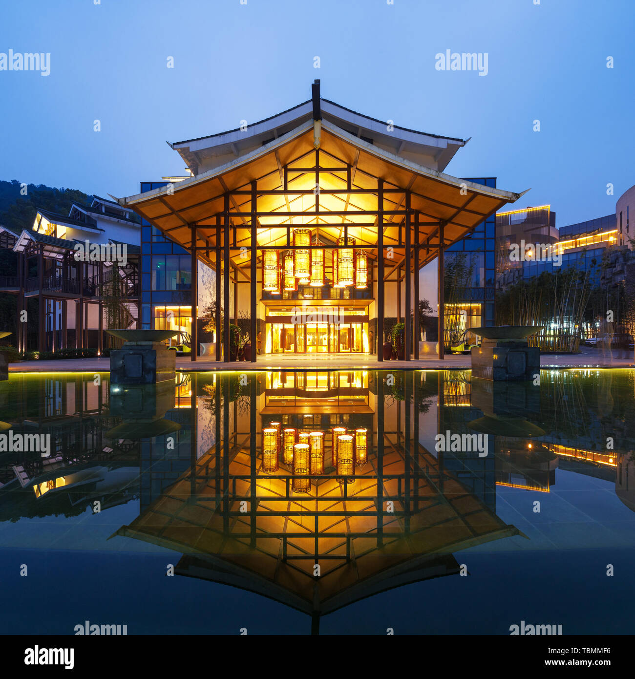 reflection of waterfront architecture and sky at night Stock Photo - Alamy