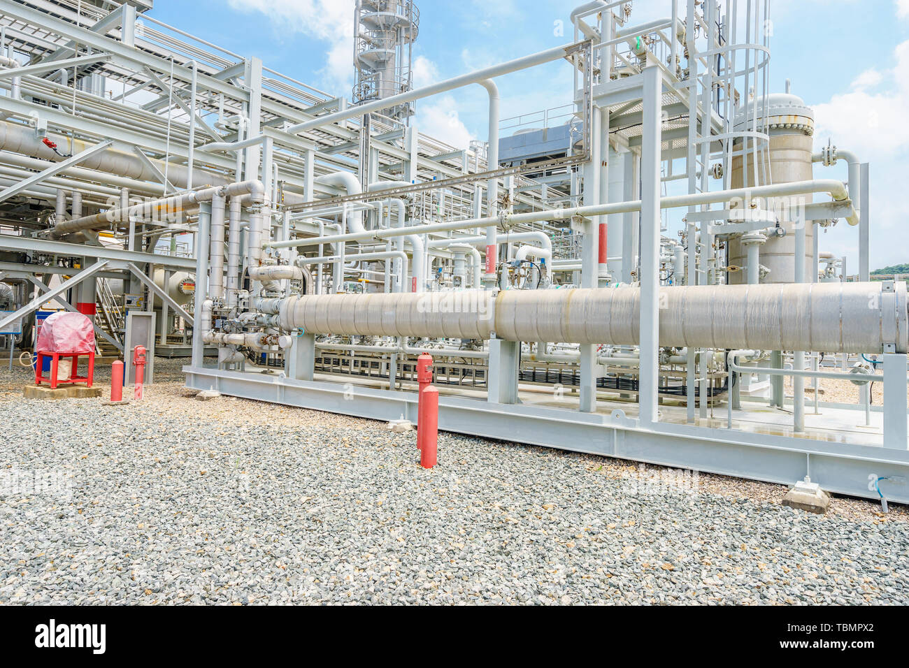 equipment,pipeline and tank of oil refinery plant Stock Photo - Alamy