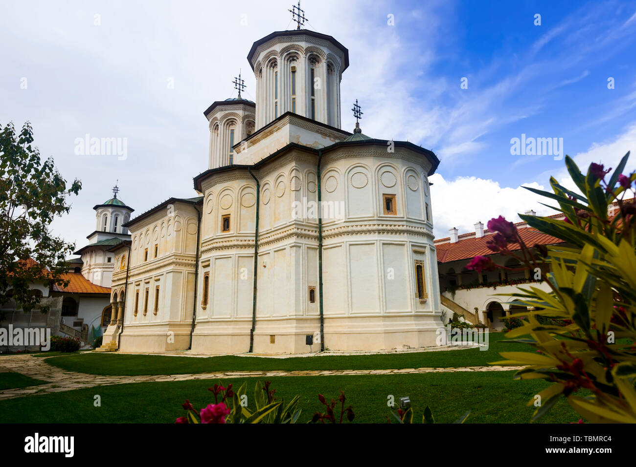 Horezu Monastery considered masterpiece of Brancovenesc style ...