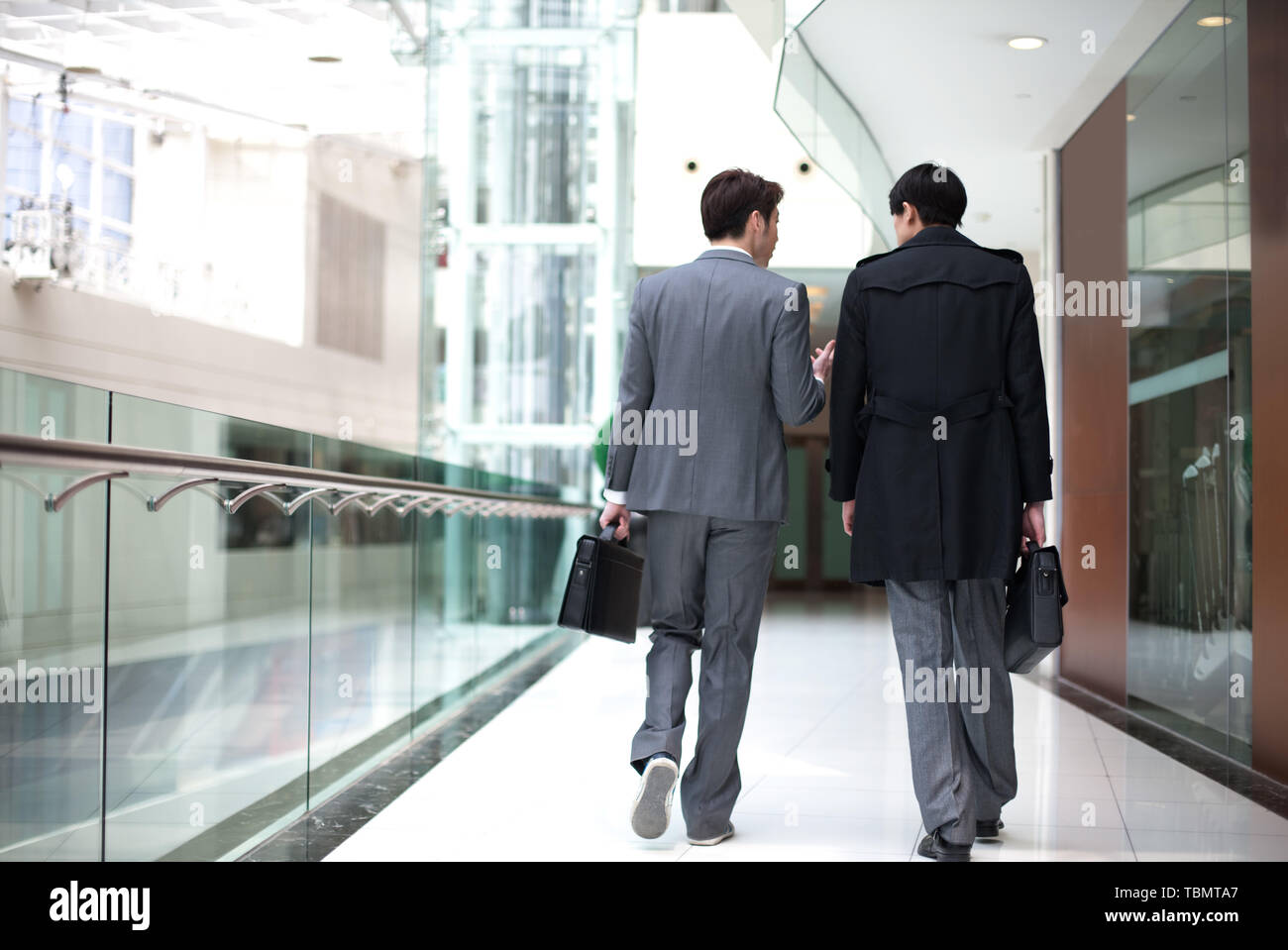 Business people negotiate work Stock Photo - Alamy